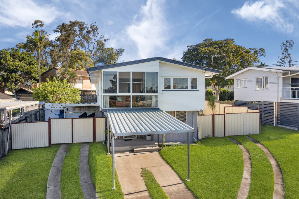 Extraordinary Chance You Don’t Want To Miss – AGC Property Centre